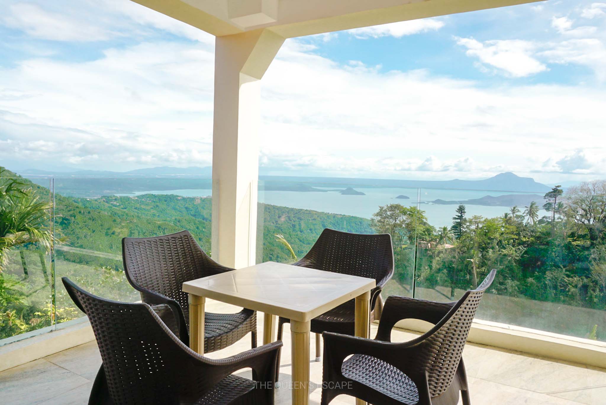 Chill Chill House: AirBnB in Tagaytay City with Stairway to Heaven ...