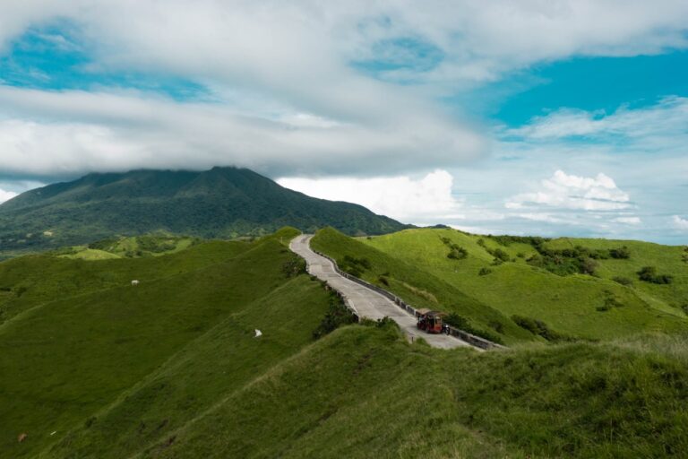 Batanes Travel Guide 2025 (Budget + Itinerary) - The Queen's Escape